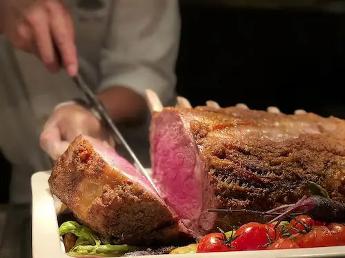 30 Best Buffet Singapore Options To Feast Like A King [2025] - Hyperspace Singapore